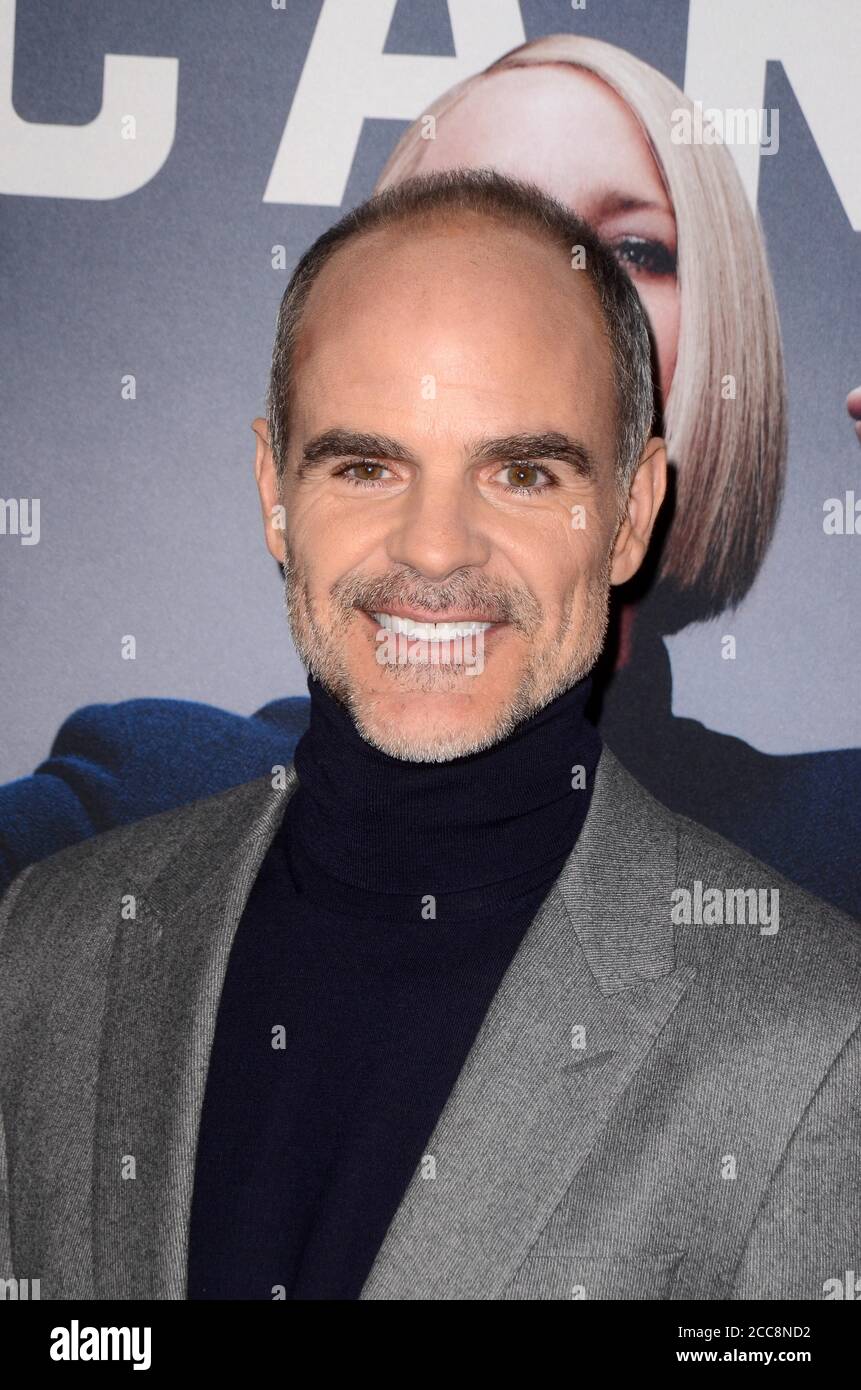 Michael kelly actor hi-res stock photography and images - Alamy