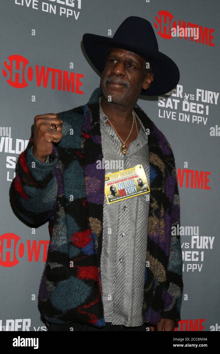 LOS ANGELES - DEC 1: Michael Spinks at the Heavyweight Championship Of ...