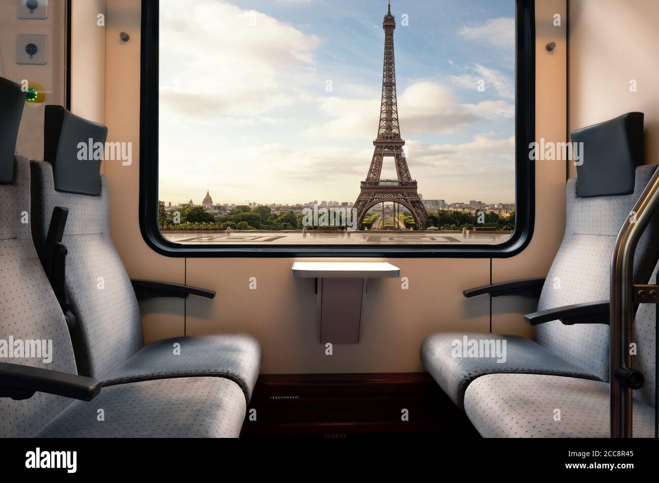 The Eiffel Tower seen from a subway car window Stock Photo - Alamy
