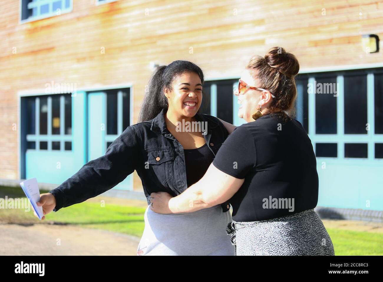 Gcse results 2020 hi-res stock photography and images - Alamy