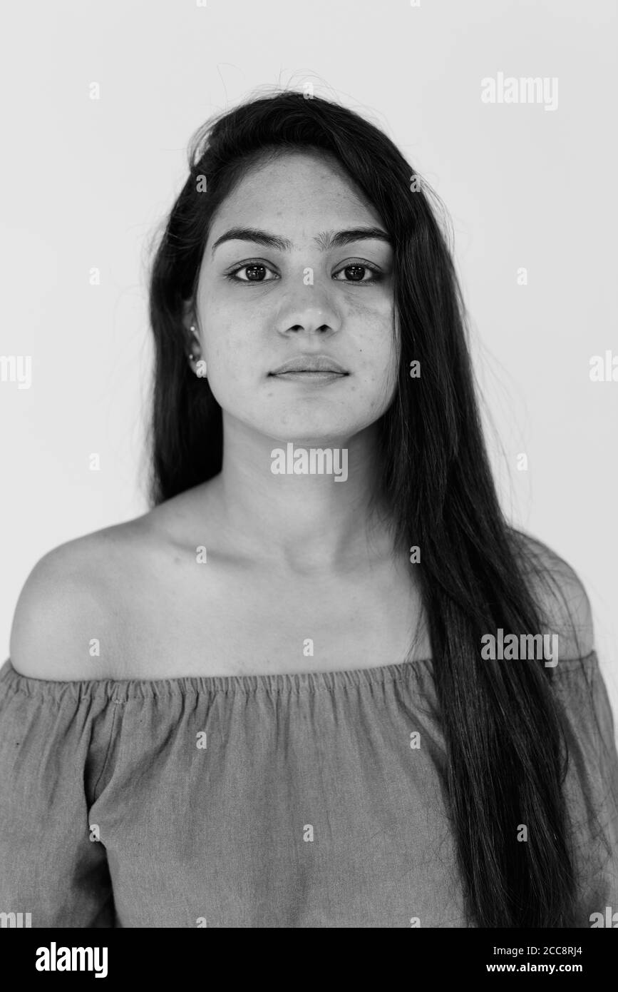 Indian female face hi-res stock photography and images - Alamy