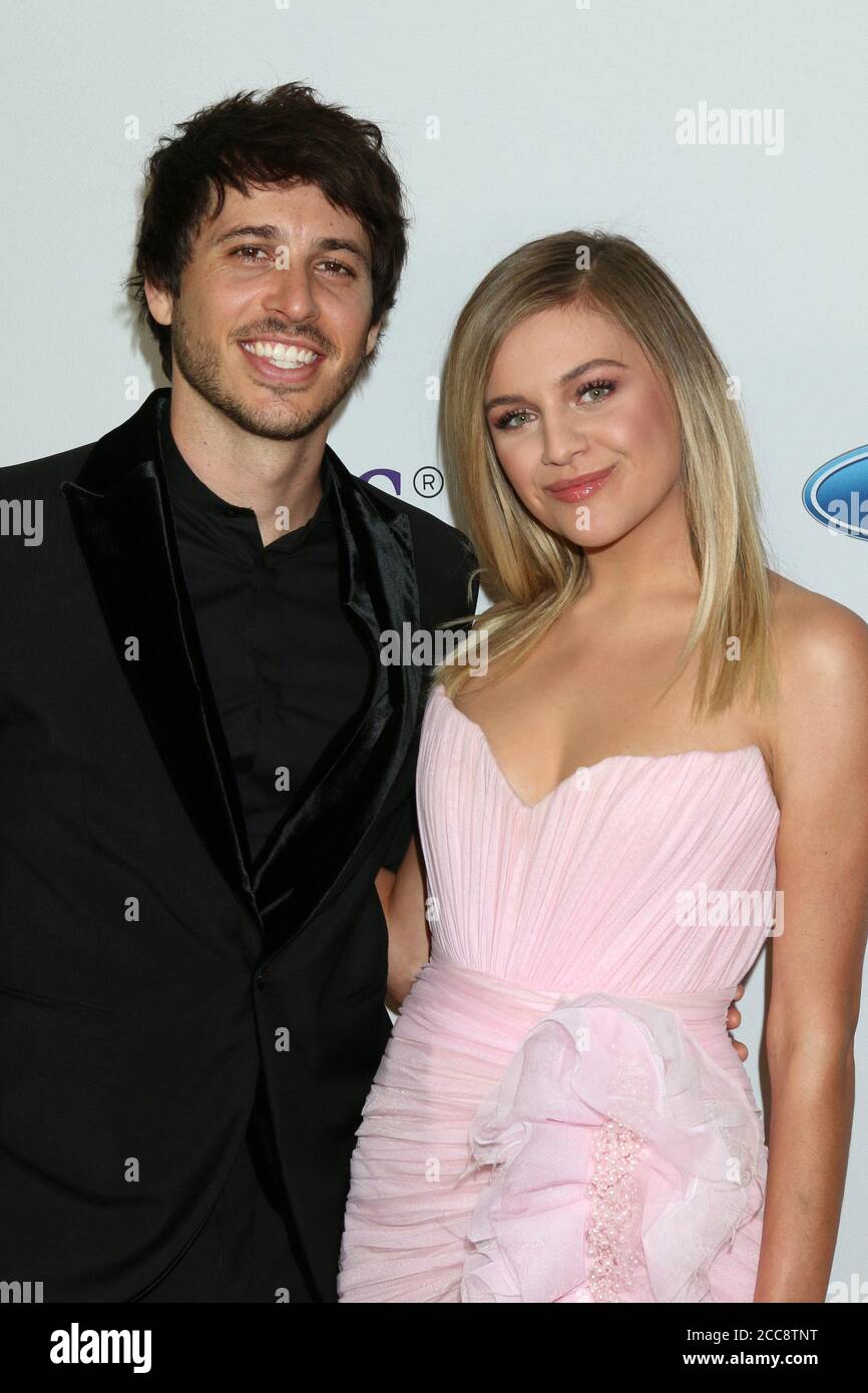 Kelsea ballerini and morgan evans hi-res stock photography and images ...