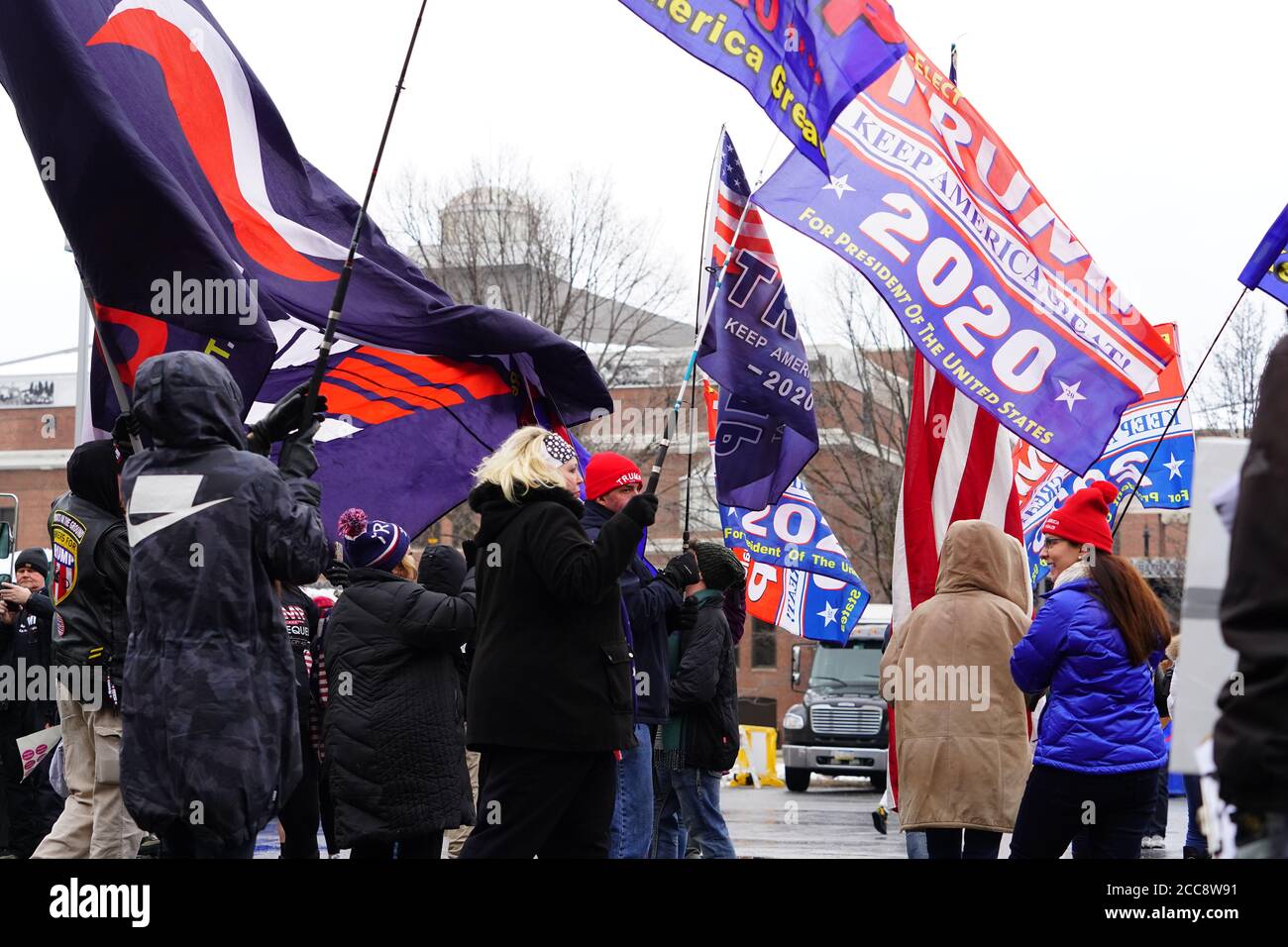 Trump Rally Crowd Outdoors High Resolution Stock Photography and Images ...