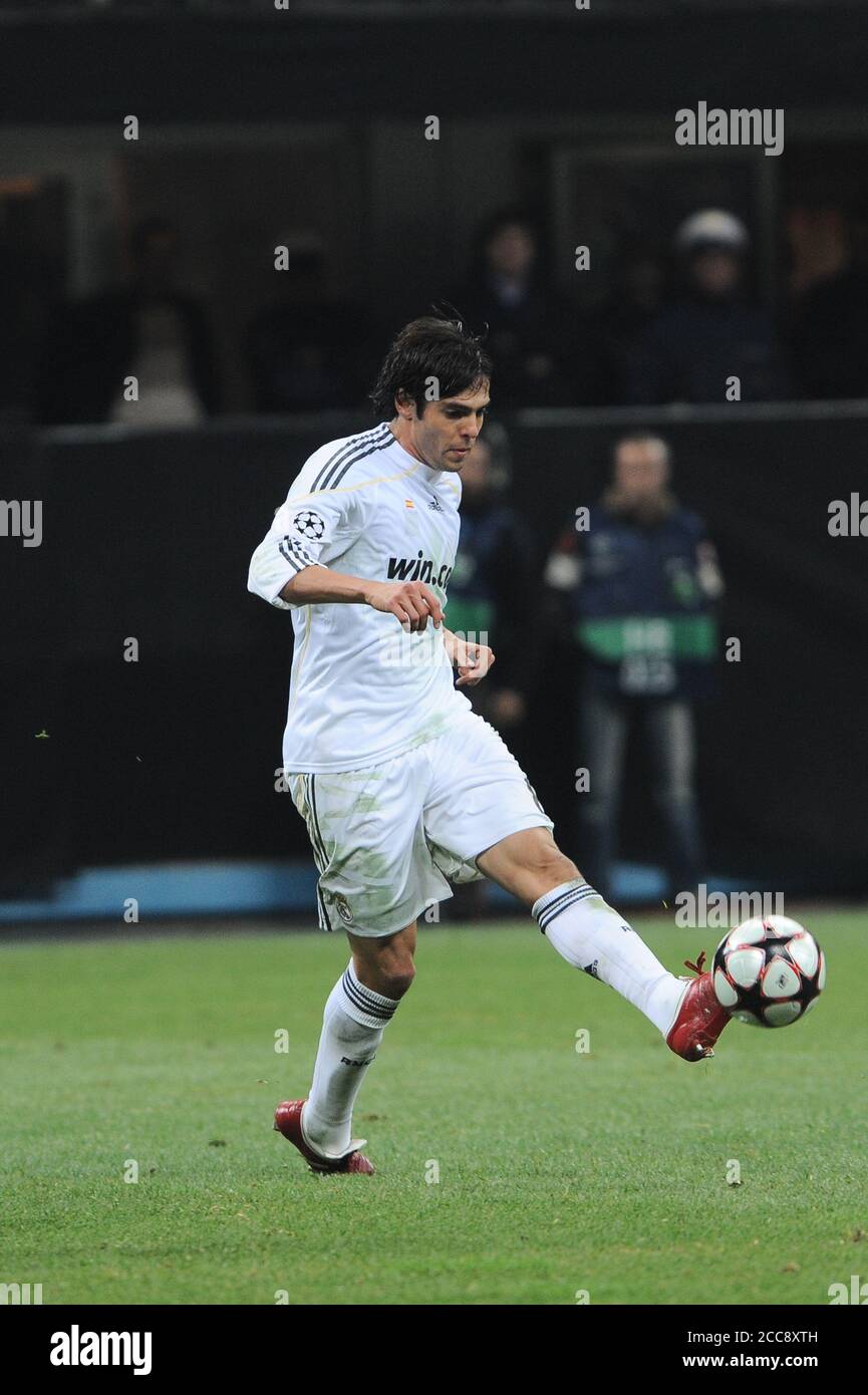 Real madrid footballer kaka hi-res stock photography and images - Alamy