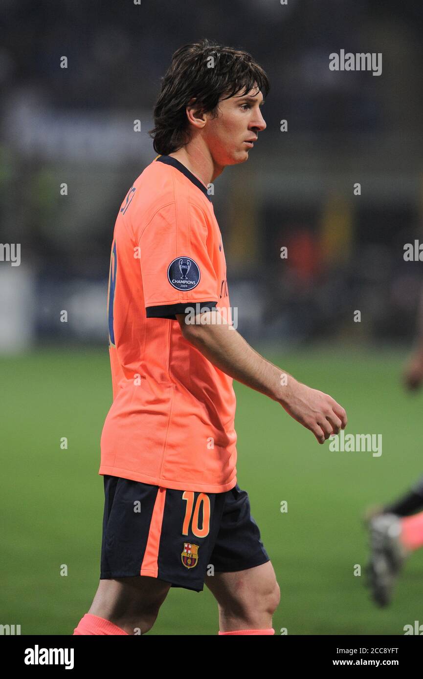 Lionel messi 2010 april hi-res stock photography and images - Alamy
