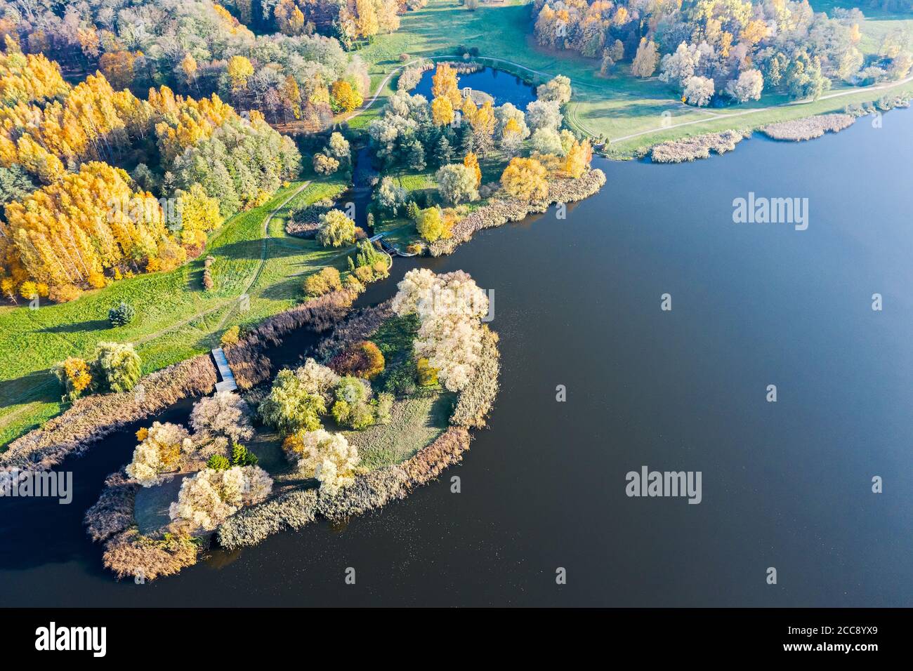 Aerial tree landscape hi-res stock photography and images - Alamy