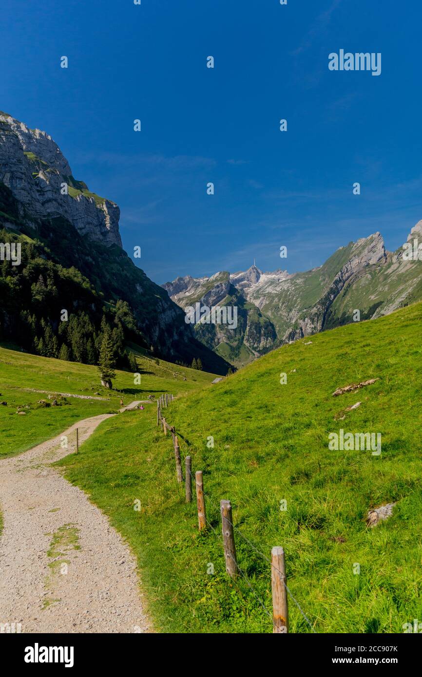 Beautiful exploration tour through the Appenzell mountains in ...