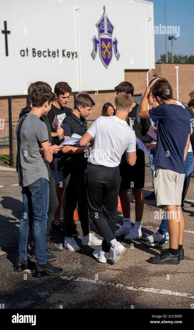 Becket keys school hi-res stock photography and images - Alamy