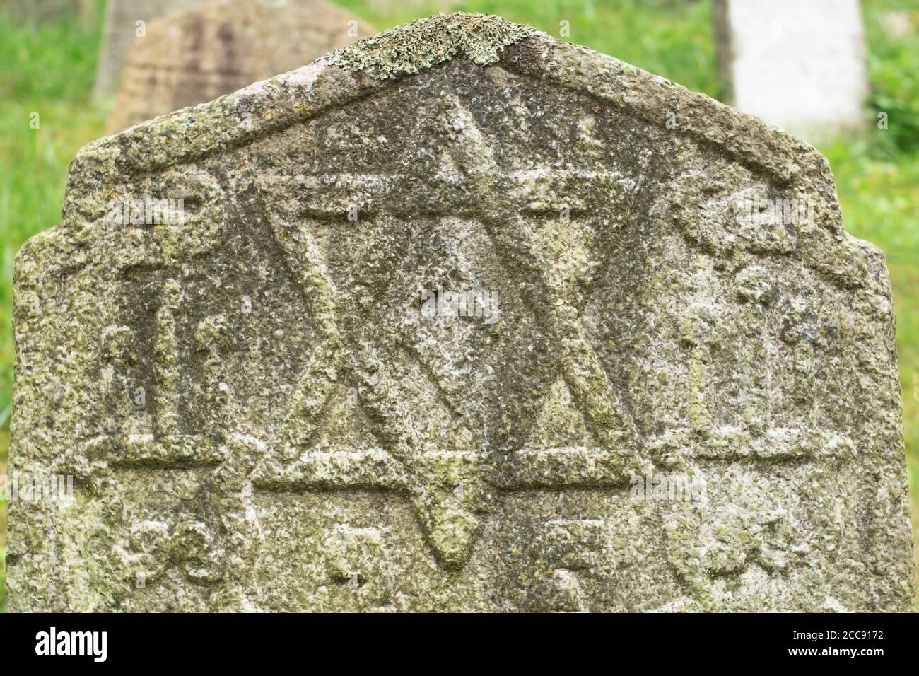 Star of david headstone hi-res stock photography and images - Alamy