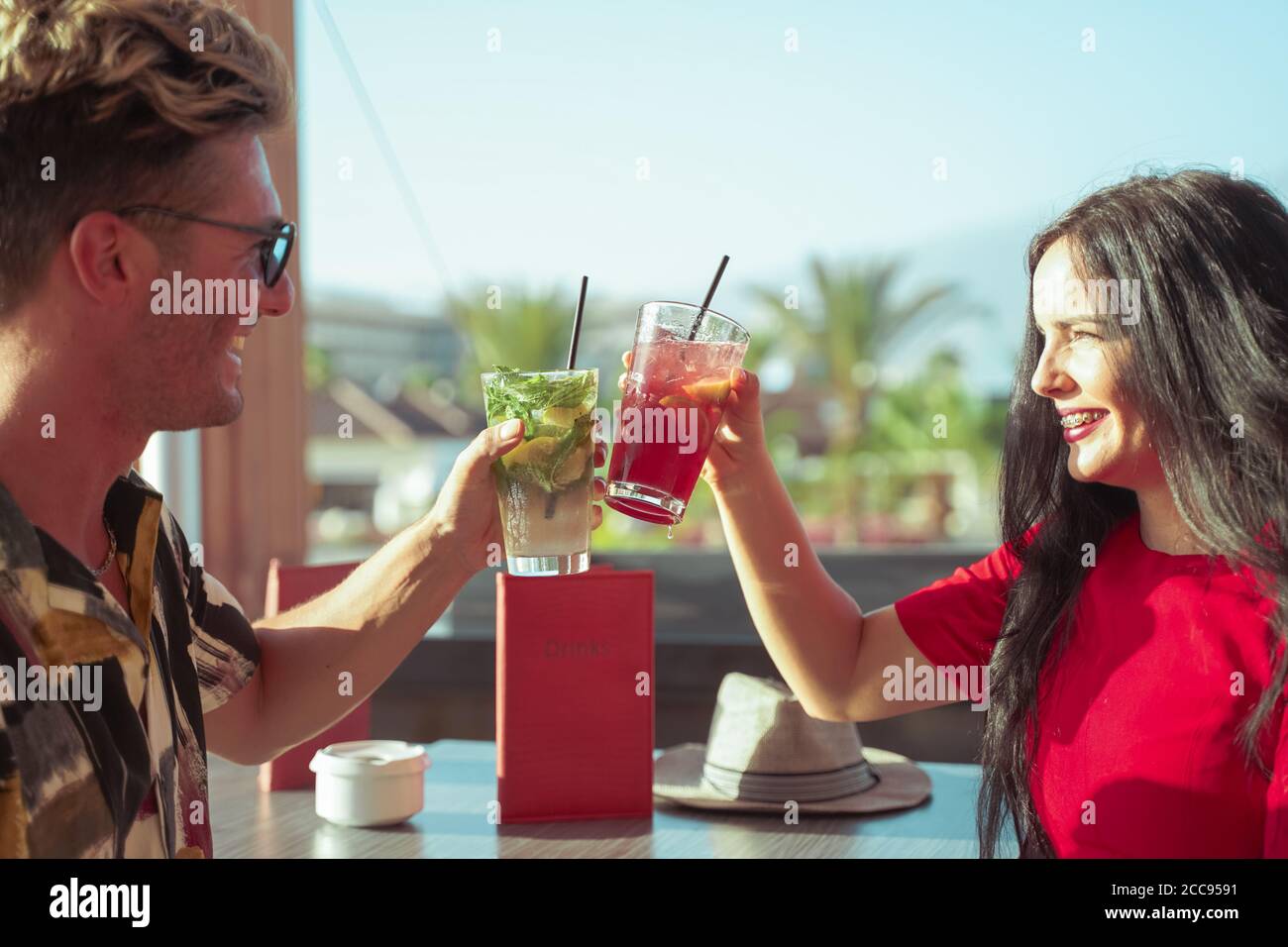 Girls cocktails holidays hi-res stock photography and images - Alamy