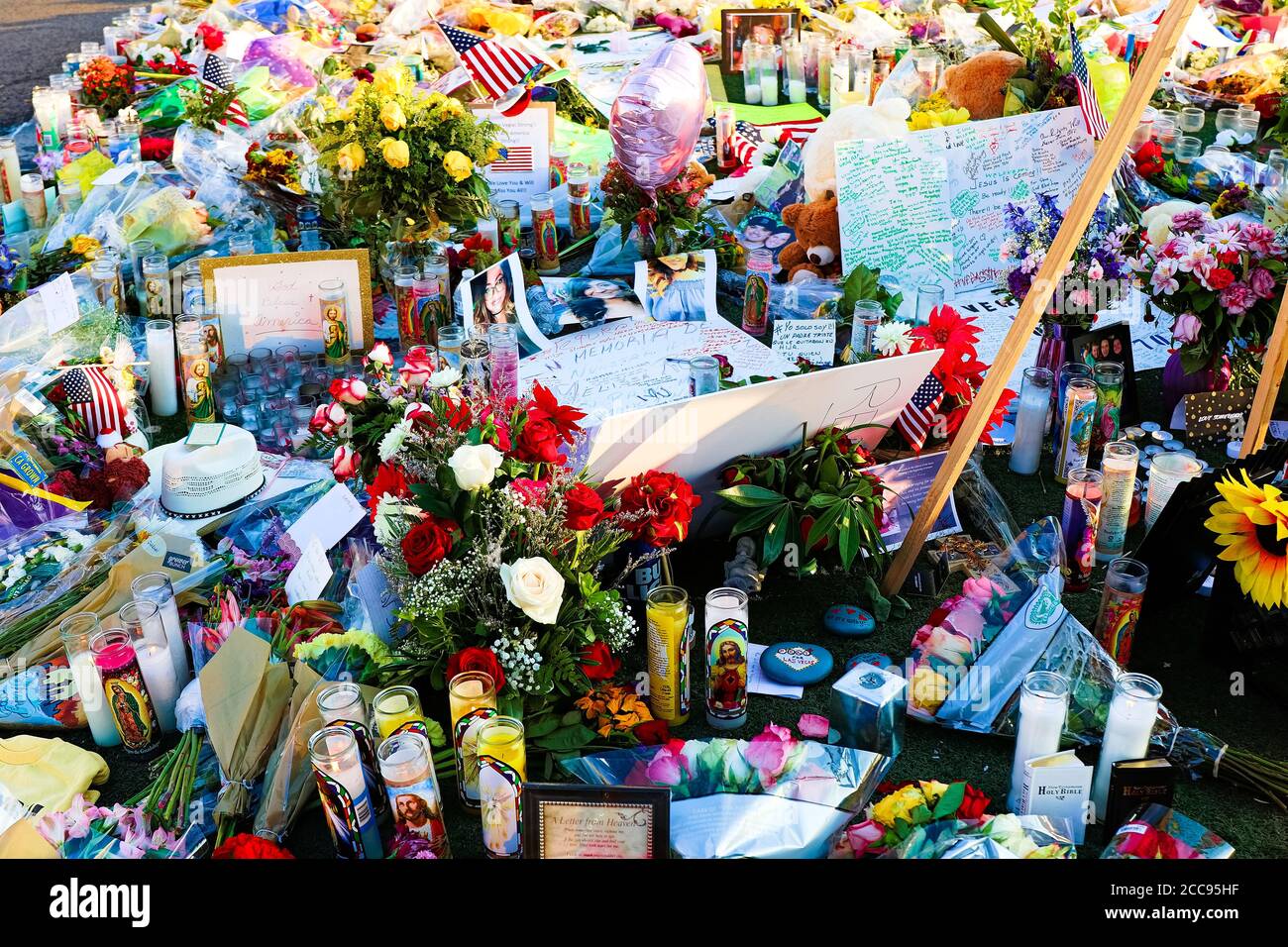 Las Vegas,NV/USA - Oct 07 ,2017 : Memorial Message of the Las Vegas gun ...