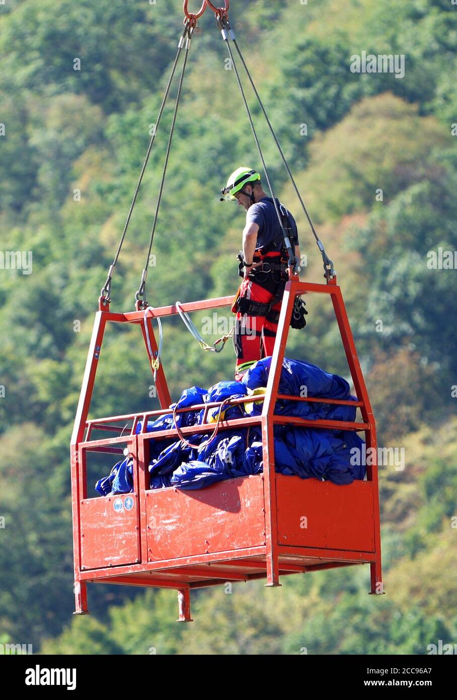 St. Goar, Germany. 20th Aug, 2020. Using a special crane, high-altitude ...