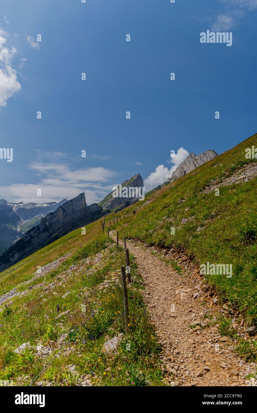 Beautiful exploration tour through the Appenzell mountains in ...