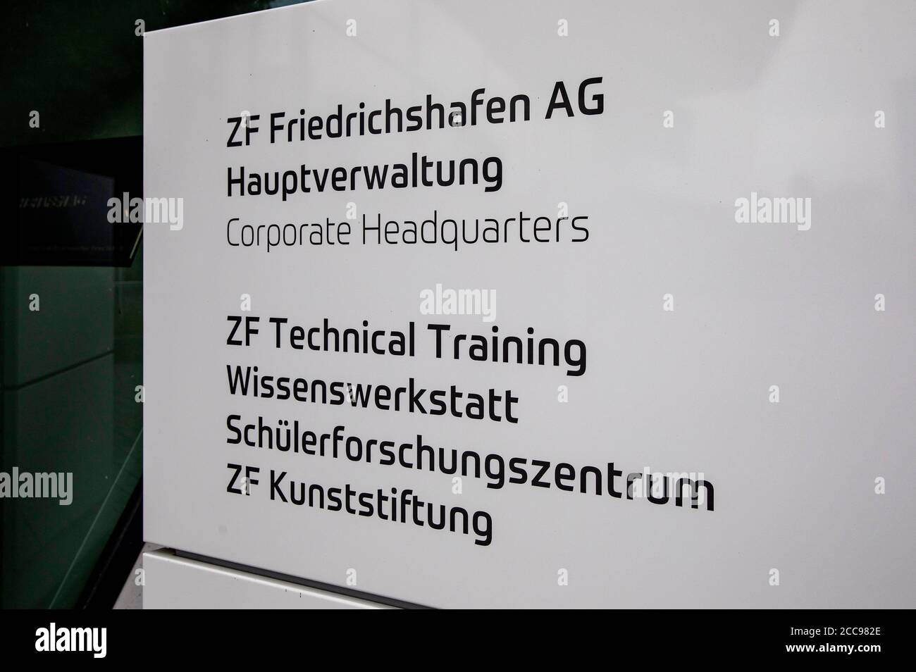 Zf symbol hi-res stock photography and images - Alamy