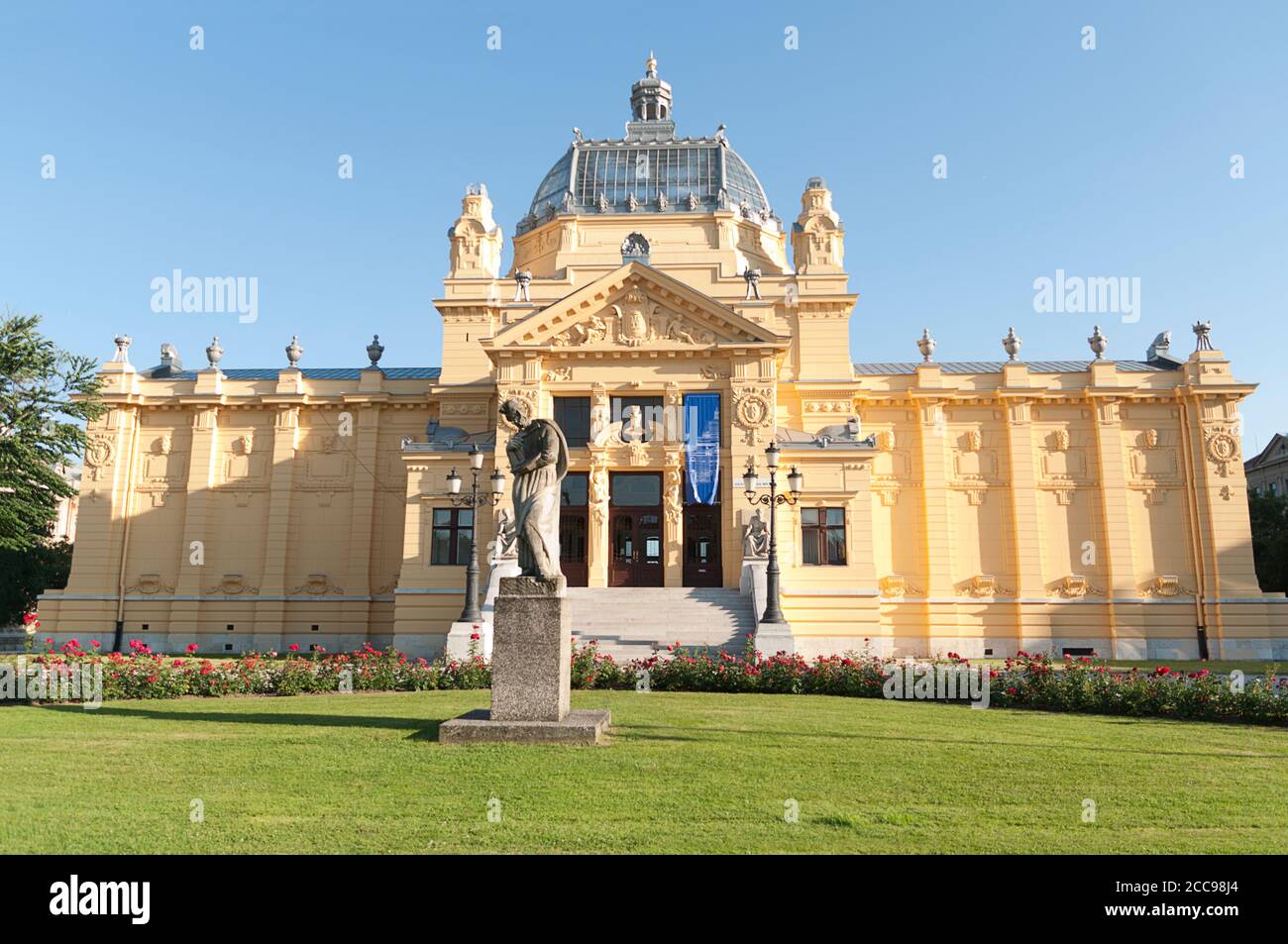 Art pavilion, it is an art gallery, located in the Lower Town area of ...