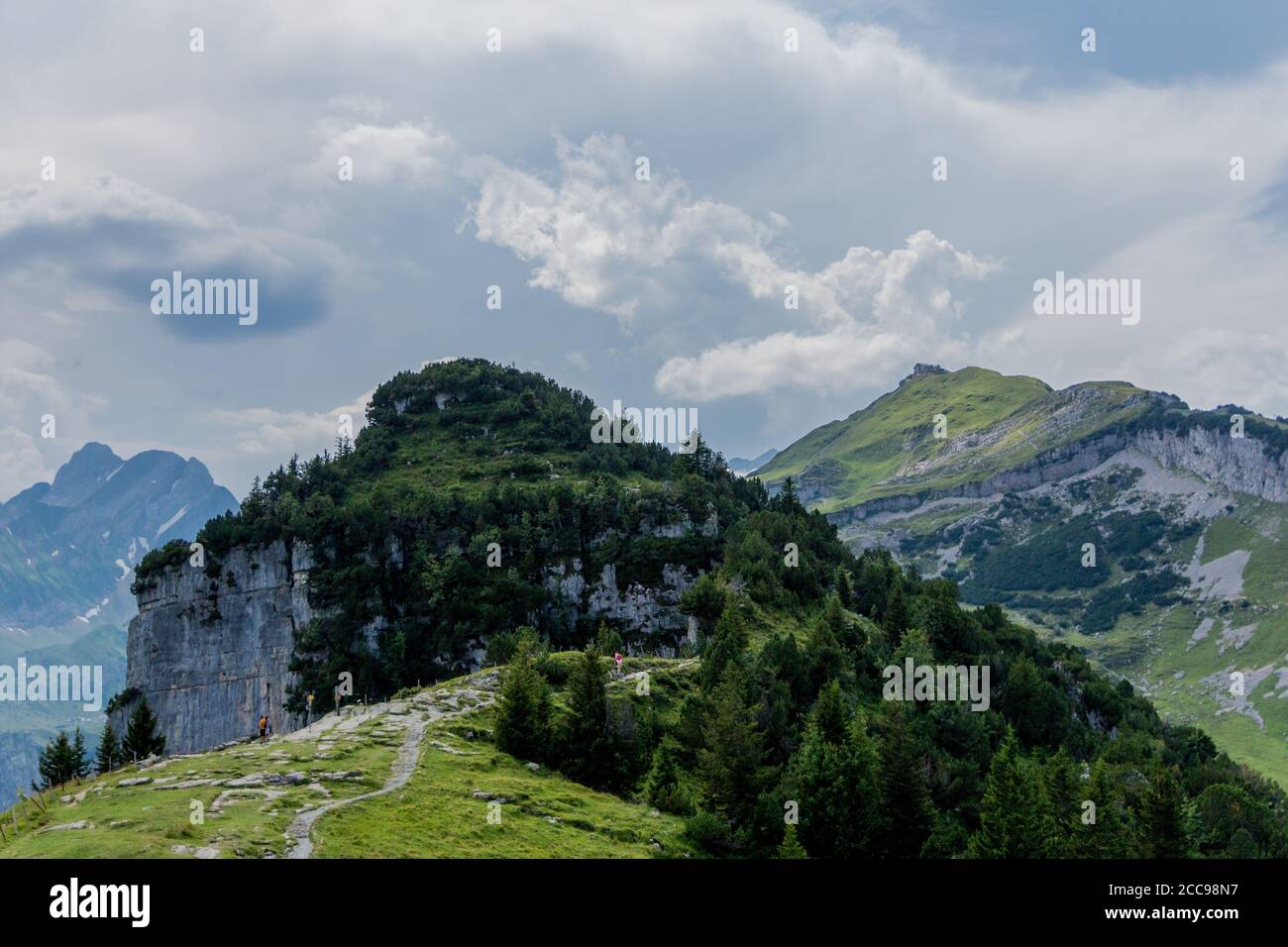 Beautiful exploration tour through the Appenzell mountains in ...