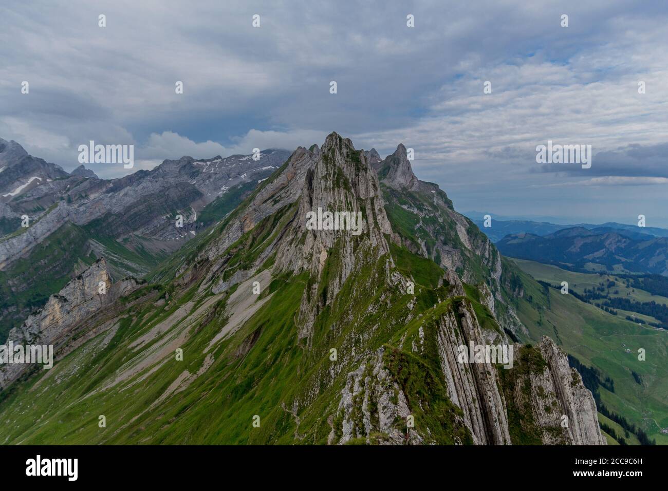 Beautiful exploration tour through the Appenzell mountains in ...