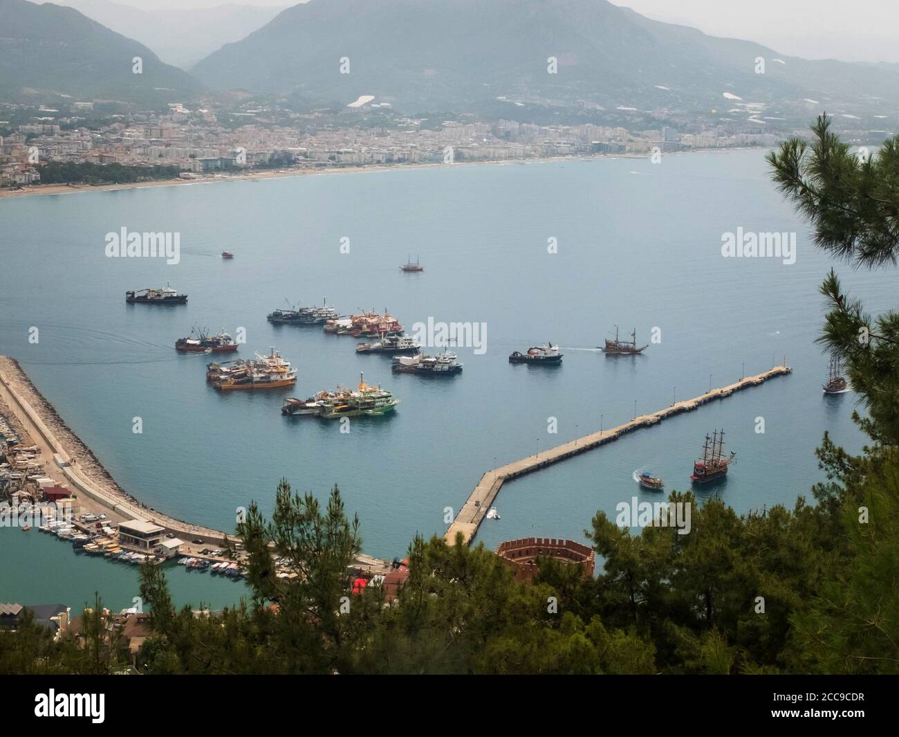 Nautical vessels hi-res stock photography and images - Alamy