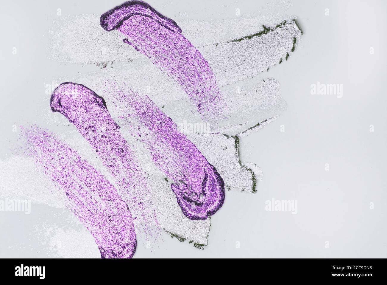 Silver paint texture hi-res stock photography and images - Alamy