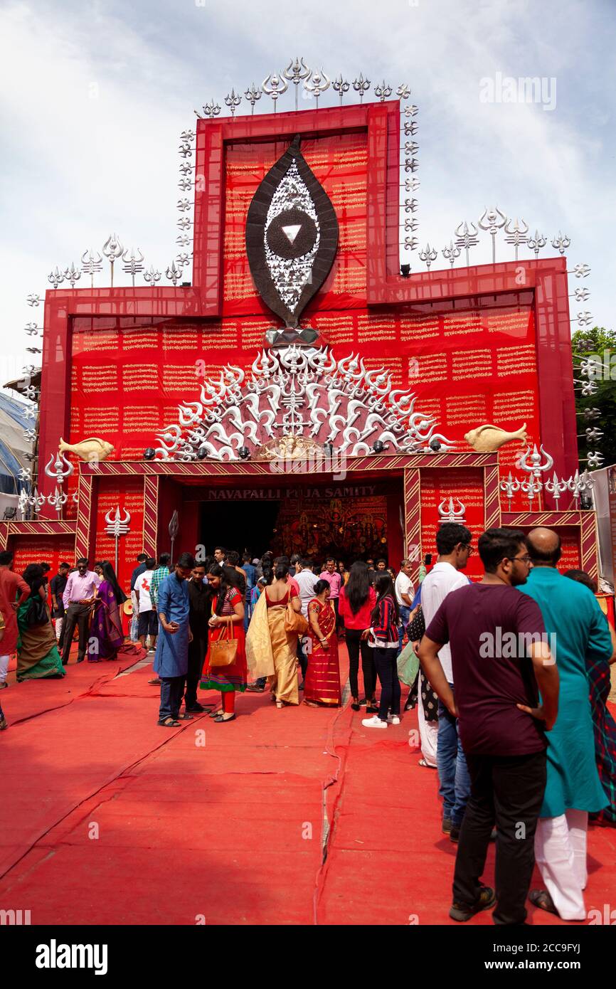 Decorated entrance to a Durga Puja ground Stock Photo - Alamy