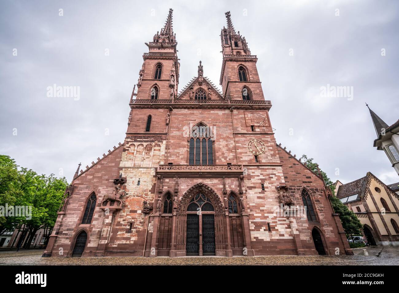 Basler Munster or Basel Minster Cathedral facade view a red wall church ...