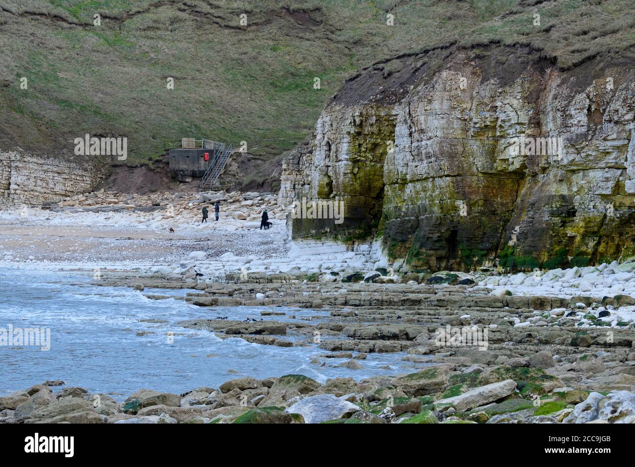 Ww2 beach defences uk hi-res stock photography and images - Alamy