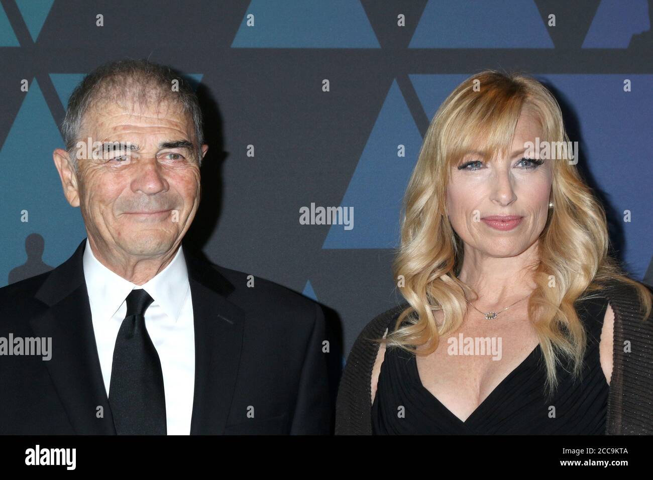 LOS ANGELES - NOV 18: Robert Forster, Denise Grayson at the 10th Annual ...
