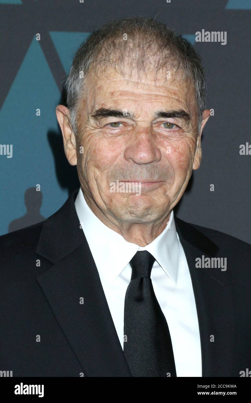 LOS ANGELES - NOV 18: Robert Forster at the 10th Annual Governors ...