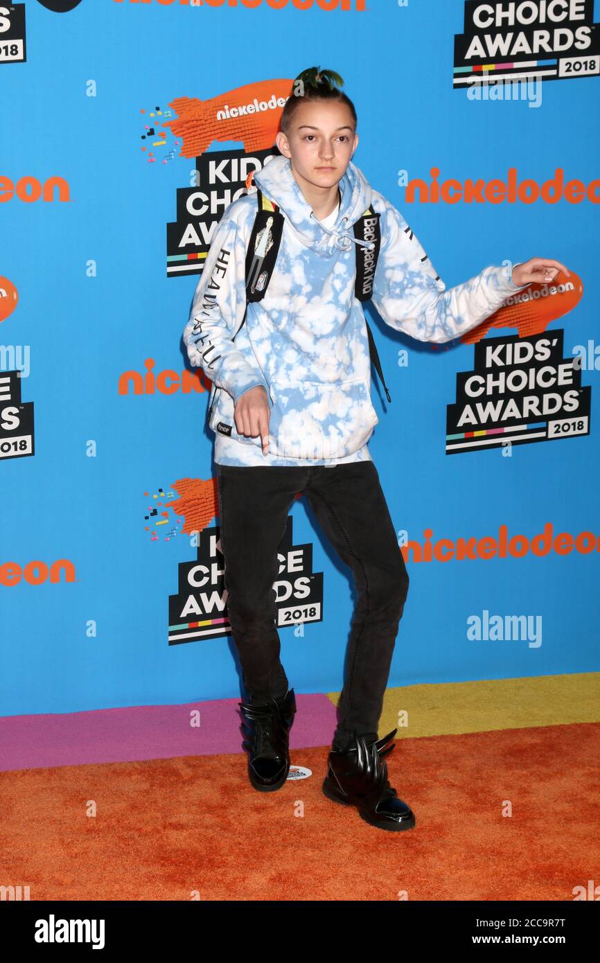 Russell horning hi-res stock photography and images - Alamy