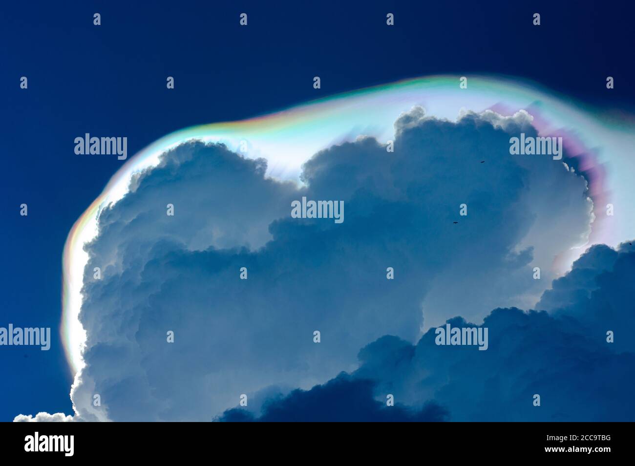 iridescents clouds in the sky 2 Stock Photo - Alamy