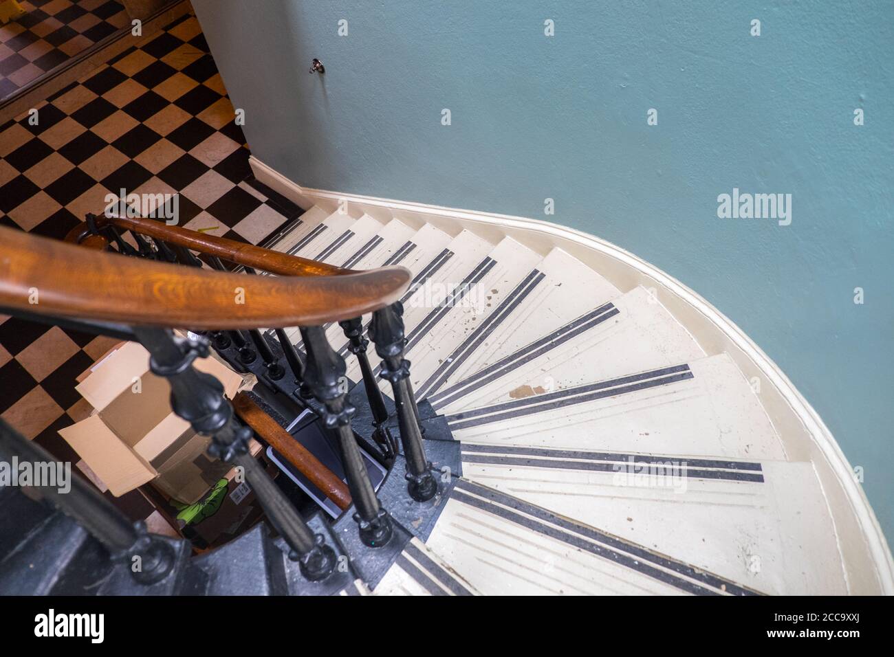 Lounges restaurant chain hi-res stock photography and images - Alamy