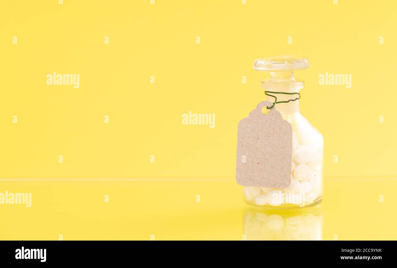 Empty medication vial hi-res stock photography and images - Alamy