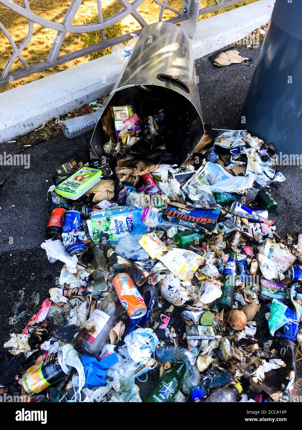 Lyon hooligans hi-res stock photography and images - Alamy