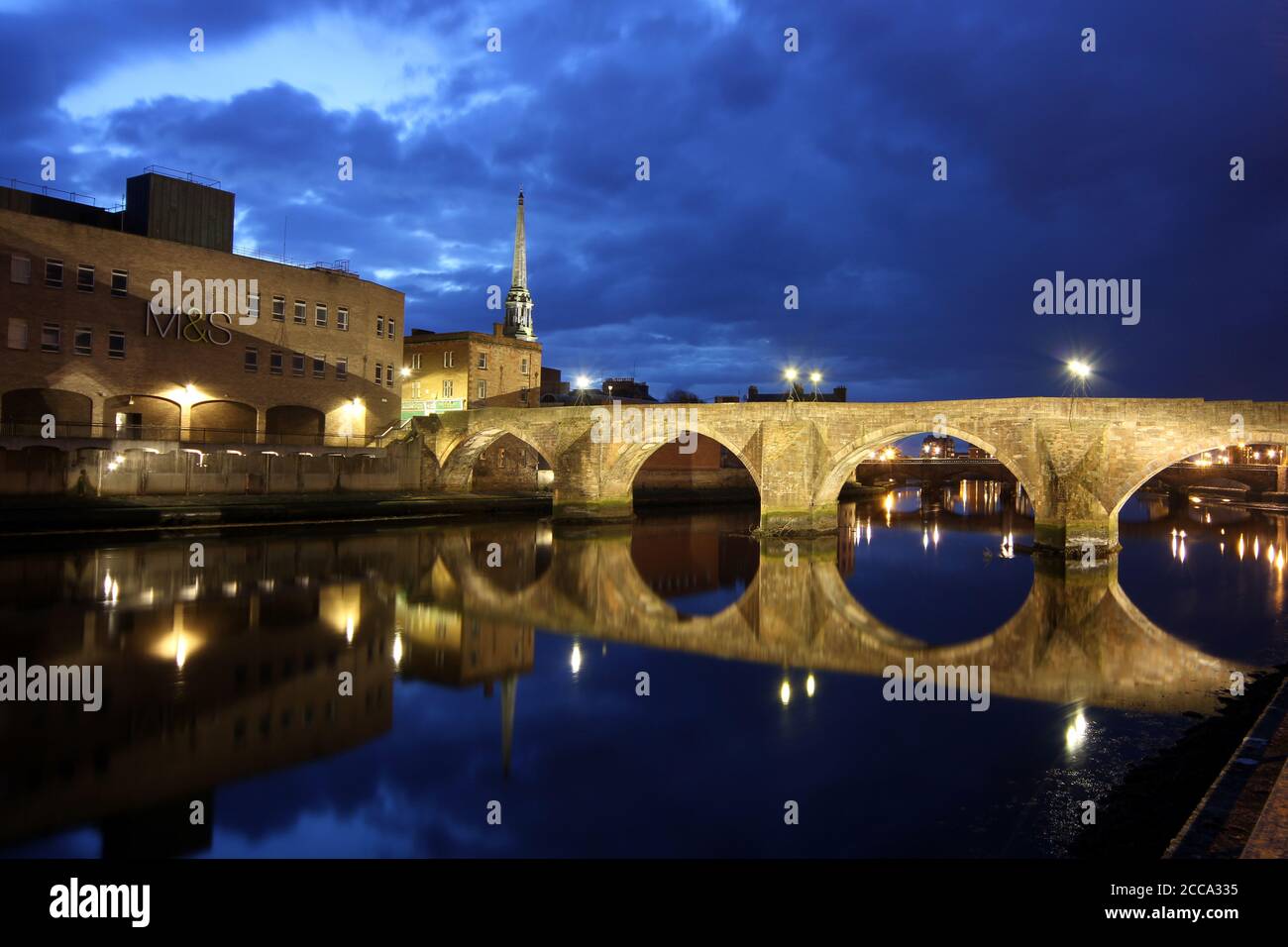 Ayrs auld brig hi-res stock photography and images - Alamy