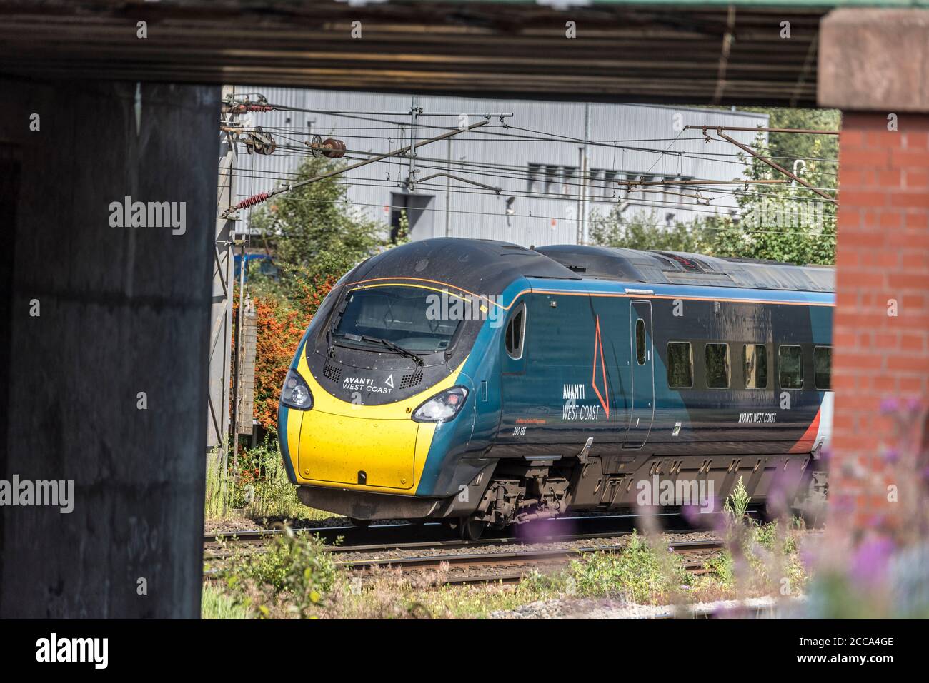 West coast main line bridge hi-res stock photography and images - Alamy