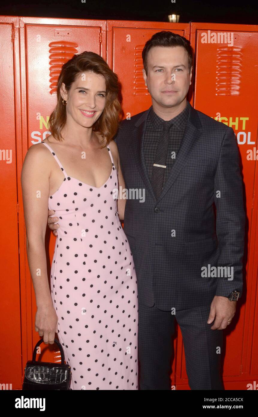 Cobie smulders night school hi-res stock photography and images - Alamy