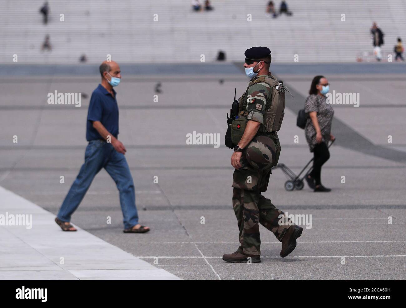 Paris, France. 20th Aug, 2020. A French soldier wearing a face mask ...