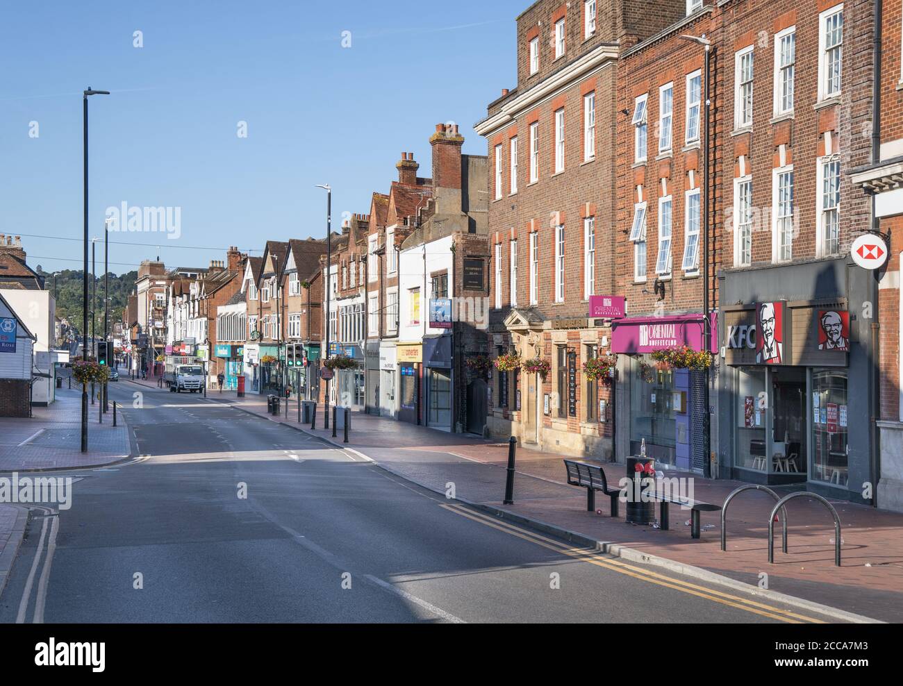Tonbridge high street hi-res stock photography and images - Alamy