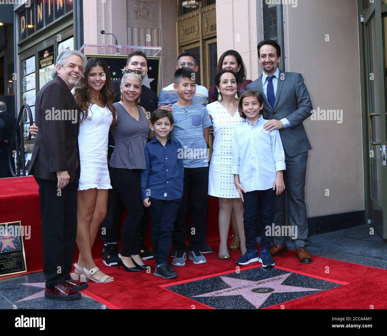 LOS ANGELES - NOV 30: Vanessa Nadal, Lin-Manuel Miranda, Family at the ...