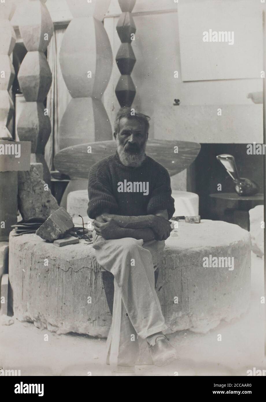 Constantin brancusi portrait hi-res stock photography and images - Alamy