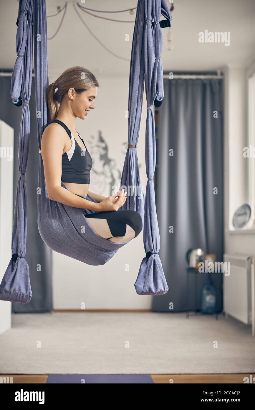 Yogi meditating hi-res stock photography and images - Alamy