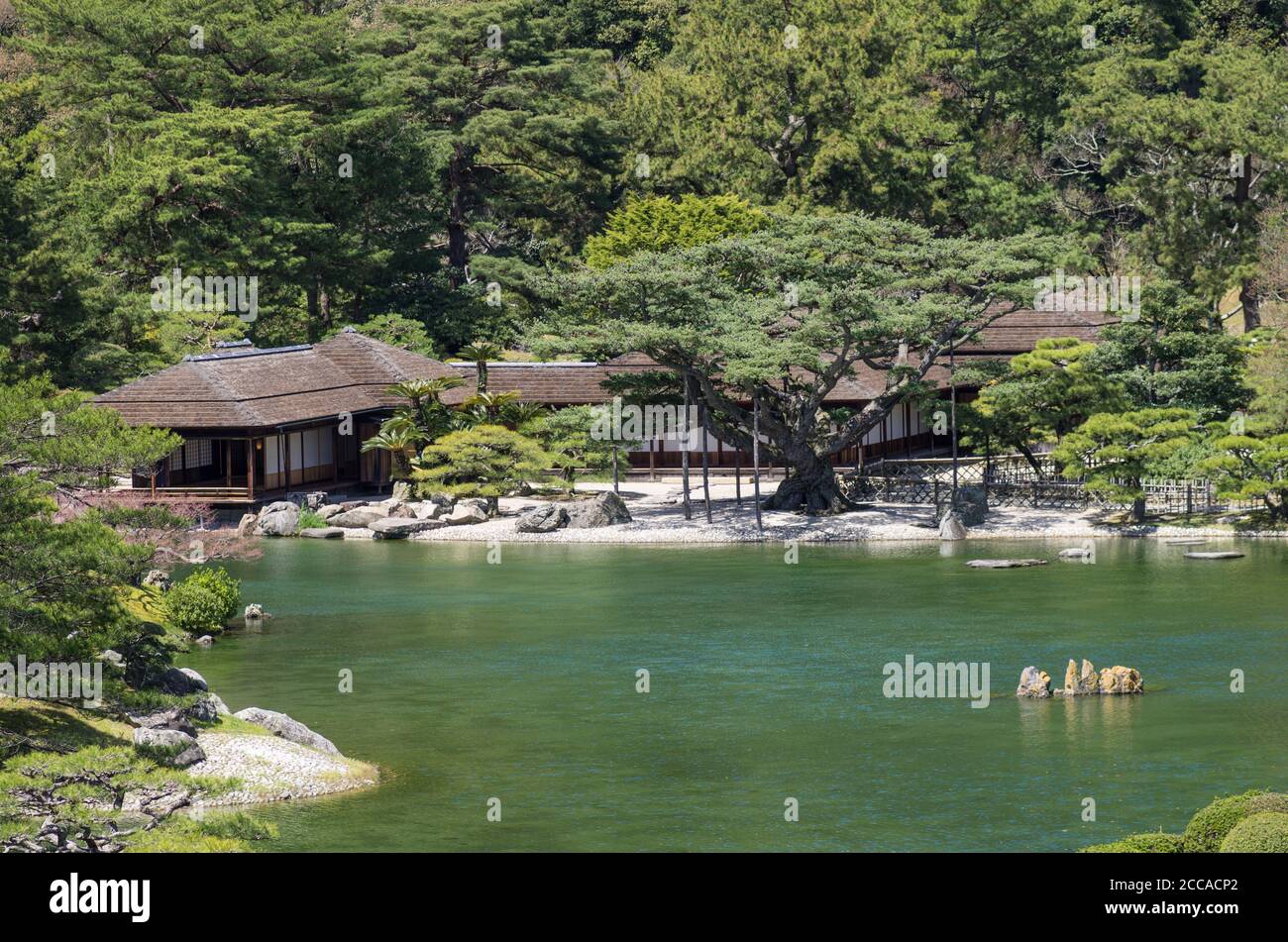 Impressions from spring in the famous Japanese Landscape Garden ...