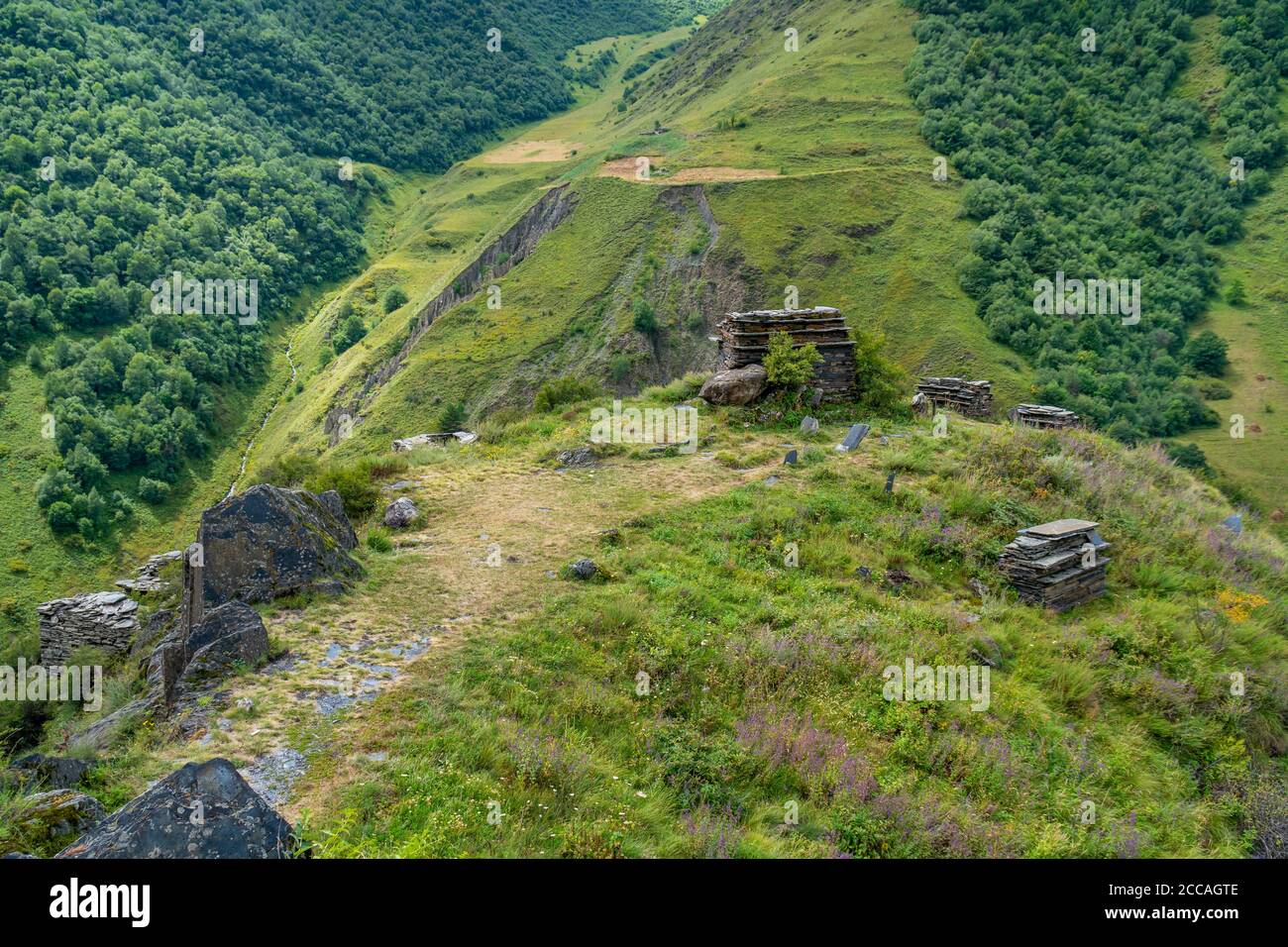 Ruined medieval village and fortress Mutso. Khevsureti, Georgia Stock ...