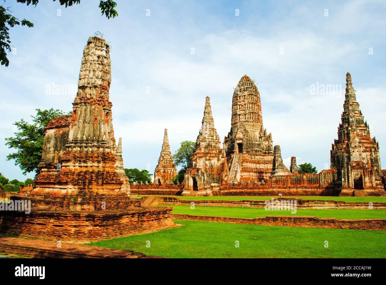 Temple ruins in Ayutthaya Stock Photo - Alamy