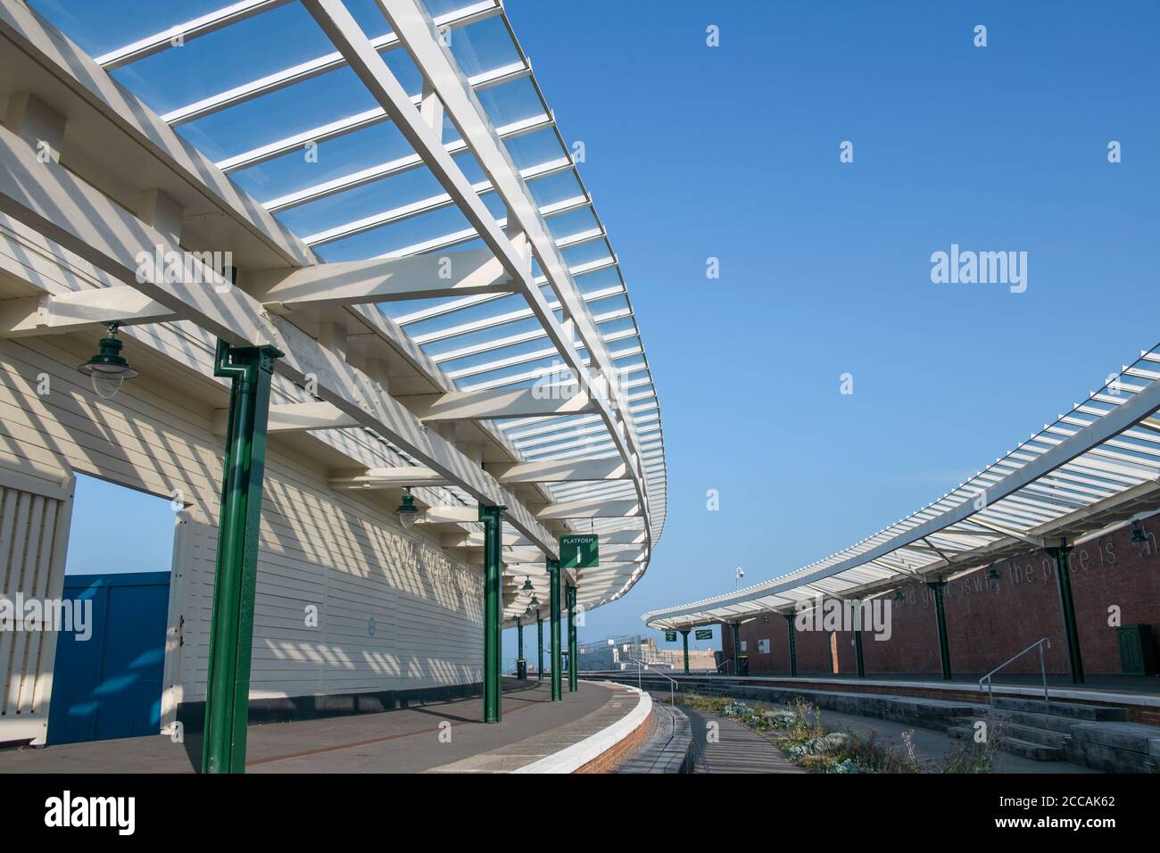 Kent rail station hi-res stock photography and images - Alamy