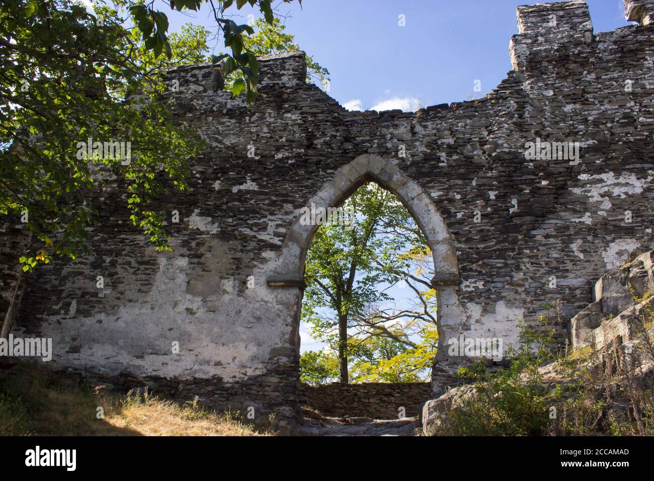 Entrance gate to the Bezdez castle in the Czech Republic Stock Photo ...