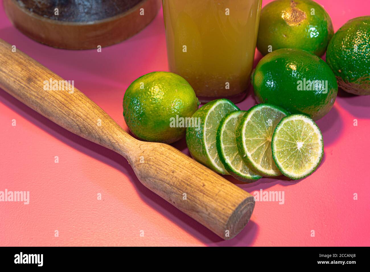 Citrus aurantifolia. Lemon juice. Lemonade. Drink rich in vitamin C ...