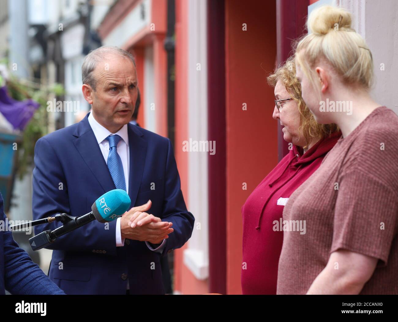 An Taoiseach Micheal Martin speaks with the operators of the Eldon ...