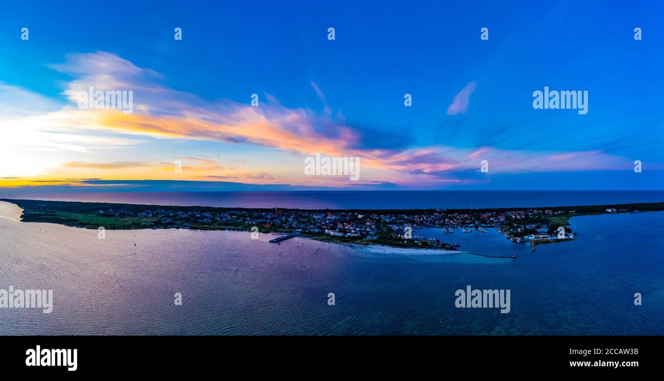 Beautiful Panorama color sky, sunset by the Baltic Sea, Jastarnia ...