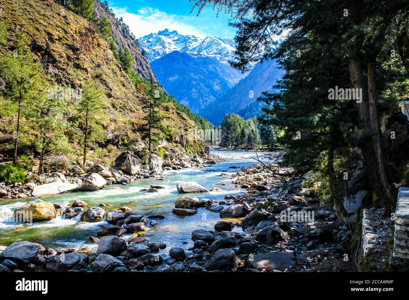 Kasol Manali - Gushing Parvati river in the snow mountains of Himachal ...